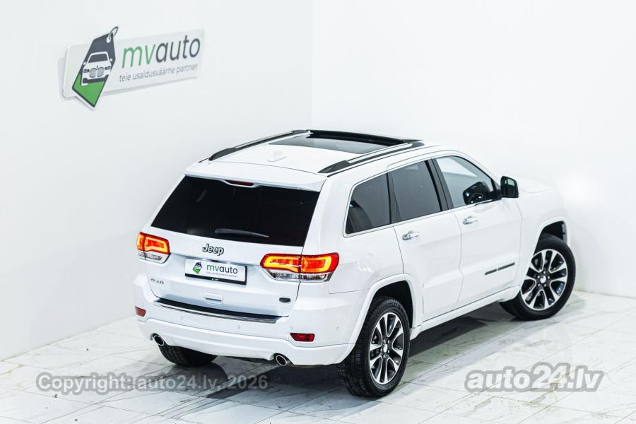 White Jeep Grand Cherokee 2017 in Tallinn, with an engine capacity of 3.00 L and mileage of 193 thousand km for 16990 €, photo 3 on AUTOMOTO.COM.LV
