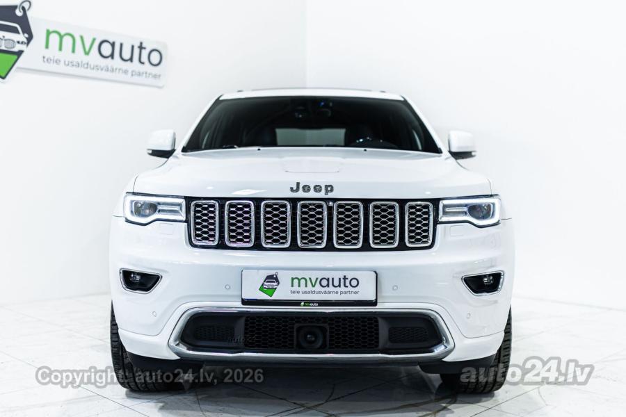 White Jeep Grand Cherokee 2017 in Tallinn, with an engine capacity of 3.00 L and mileage of 193 thousand km for 16990 €, photo 5 on AUTOMOTO.COM.LV