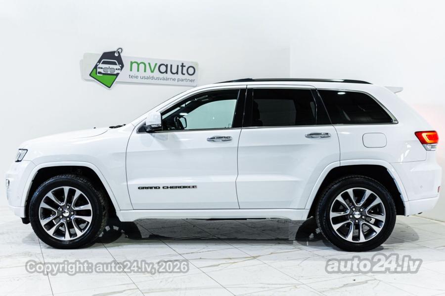 White Jeep Grand Cherokee 2017 in Tallinn, with an engine capacity of 3.00 L and mileage of 193 thousand km for 16990 €, photo 10 on AUTOMOTO.COM.LV
