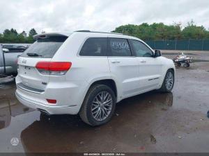 White Jeep Grand Cherokee 2017 in Klaipeda, with an engine capacity of 3.60 L and mileage of 220 thousand km for 10500 €, photo 4 on AUTOMOTO.COM.LV