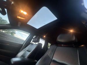 White Jeep Grand Cherokee 2017 in Klaipeda, with an engine capacity of 3.60 L and mileage of 175 thousand km for 15200 €, photo 22 on AUTOMOTO.COM.LV