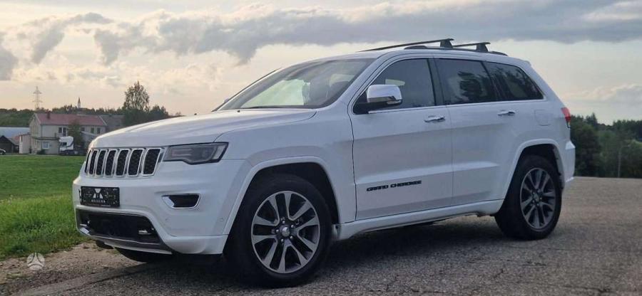 Balts Jeep Grand Cherokee 2017 Šauļi, ar dzinēja tilpumu 5.65 L un nobraukumu 230 tūkst. km par 18000 €, foto 10 vietnē AUTOMOTO.COM.LV