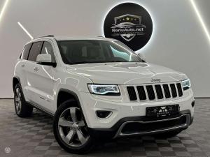 White Jeep Grand Cherokee 2017 in Marijampole, with an engine capacity of 2.99 L and mileage of 218 thousand km for 14400 €, photo  on AUTOMOTO.COM.LV