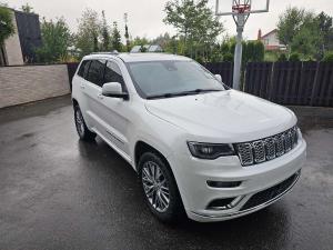 Balts Jeep Grand Cherokee 2017 Viļņa, ar dzinēja tilpumu 5.65 L un nobraukumu 200 tūkst. km par 18900 €, foto 7 vietnē AUTOMOTO.COM.LV