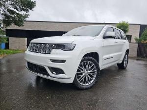 Balts Jeep Grand Cherokee 2017 Viļņa, ar dzinēja tilpumu 5.65 L un nobraukumu 200 tūkst. km par 18900 €, foto 15 vietnē AUTOMOTO.COM.LV