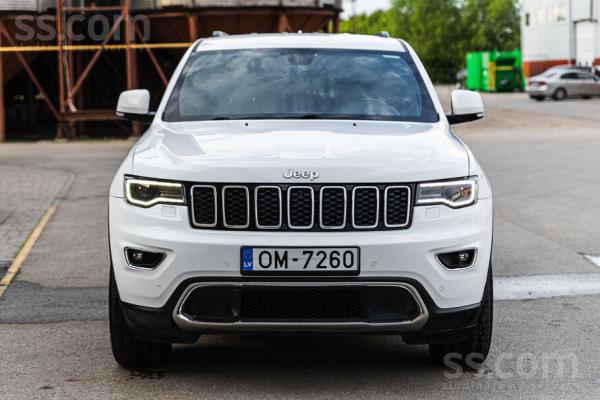 Balts Jeep Grand Cherokee 2018 Jelgava, ar dzinēja tilpumu 3.00 L un nobraukumu 235 tūkst. km par 16700 €, foto 8 vietnē AUTOMOTO.COM.LV