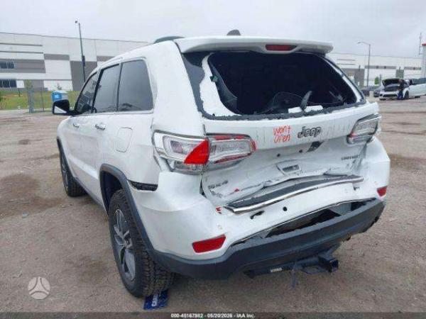 Balts Jeep Grand Cherokee 2018 Klaipėda, ar dzinēja tilpumu 3.60 L un nobraukumu 132 tūkst. km par 11650 €, foto 3 vietnē AUTOMOTO.COM.LV