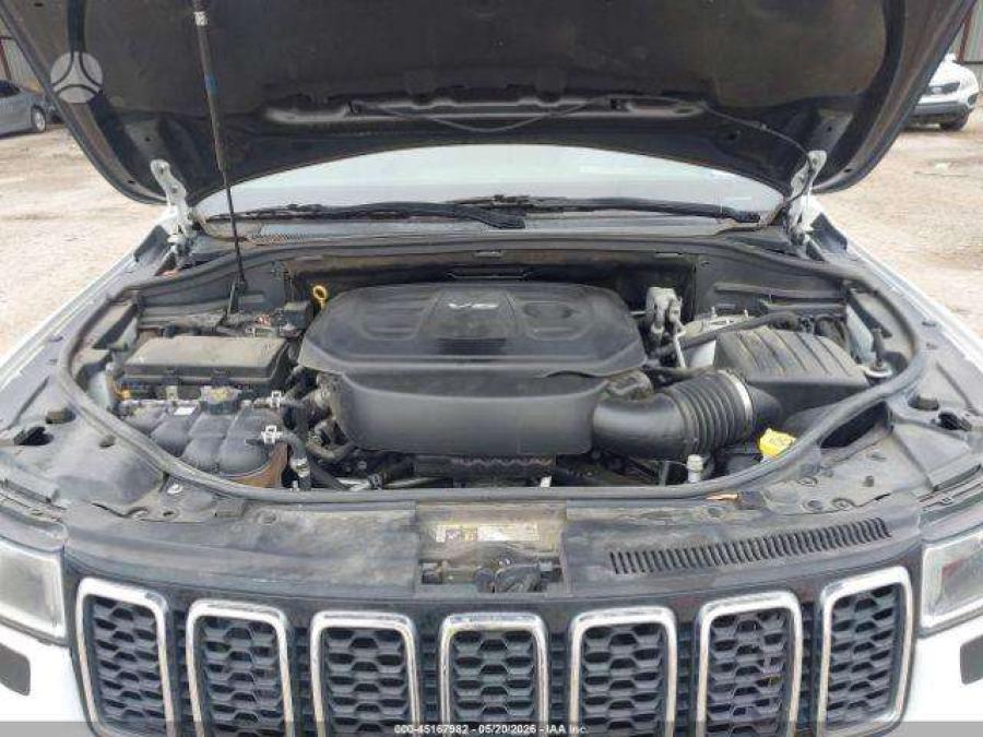 Balts Jeep Grand Cherokee 2018 Klaipėda, ar dzinēja tilpumu 3.60 L un nobraukumu 132 tūkst. km par 11650 €, foto 10 vietnē AUTOMOTO.COM.LV