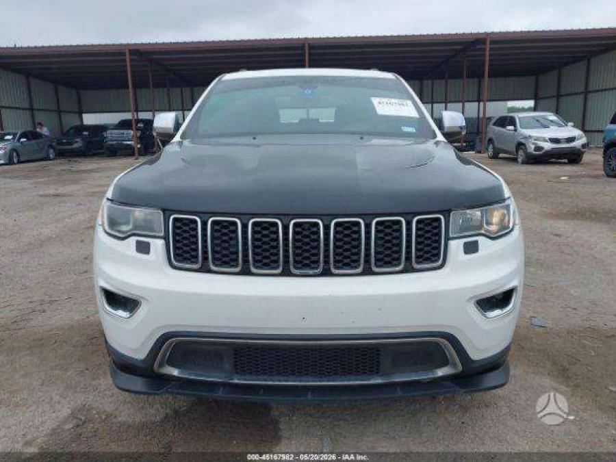 Balts Jeep Grand Cherokee 2018 Klaipėda, ar dzinēja tilpumu 3.60 L un nobraukumu 132 tūkst. km par 11650 €, foto 12 vietnē AUTOMOTO.COM.LV