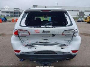 Balts Jeep Grand Cherokee 2018 Klaipėda, ar dzinēja tilpumu 3.60 L un nobraukumu 132 tūkst. km par 11650 €, foto 16 vietnē AUTOMOTO.COM.LV