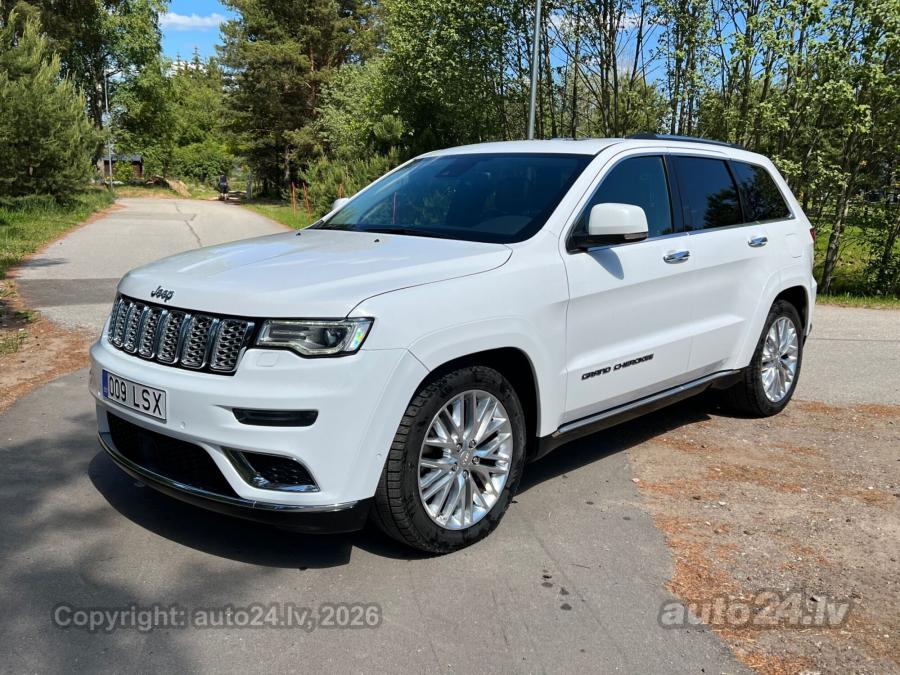 Balts Jeep Grand Cherokee 2018 Tallina, ar dzinēja tilpumu 3.00 L un nobraukumu 19 tūkst. km par 19900 €, foto 11 vietnē AUTOMOTO.COM.LV