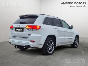 Balts Jeep Grand Cherokee 2019 Rīga, ar dzinēja tilpumu 3.00 L un nobraukumu 144 tūkst. km par 3000 €, foto 2 vietnē AUTOMOTO.COM.LV