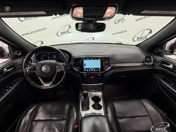 Balts Jeep Grand Cherokee 2019 Viļņa, ar dzinēja tilpumu 5.65 L un nobraukumu 143 tūkst. km par 17900 €, foto 4 vietnē AUTOMOTO.COM.LV