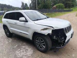 Белый Джип Гранд Чероки 2019 в Вильнюс, объемом двигателя 3.60 л и пробегом 113 тыс. км за 10500 €, фото 7 на AUTOMOTO.COM.LV