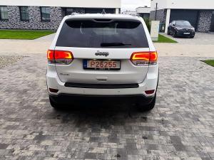 Balts Jeep Grand Cherokee 2019 Kauņa, ar dzinēja tilpumu 3.60 L un nobraukumu 217 tūkst. km par 16600 €, foto 9 vietnē AUTOMOTO.COM.LV