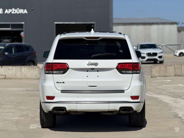 Balts Jeep Grand Cherokee 2019 Šauļi, ar dzinēja tilpumu 3.60 L un nobraukumu 243 tūkst. km par 12900 €, foto 5 vietnē AUTOMOTO.COM.LV