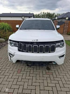 White Jeep Grand Cherokee 2019 in Klaipeda, with an engine capacity of 3.60 L and mileage of 165 thousand km for 9900 €, photo  on AUTOMOTO.COM.LV