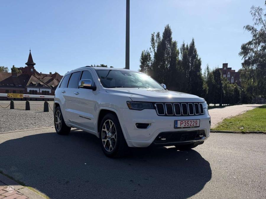 Balts Jeep Grand Cherokee 2019 Klaipėda, ar dzinēja tilpumu 3.60 L un nobraukumu 185 tūkst. km par 18900 €, foto 7 vietnē AUTOMOTO.COM.LV
