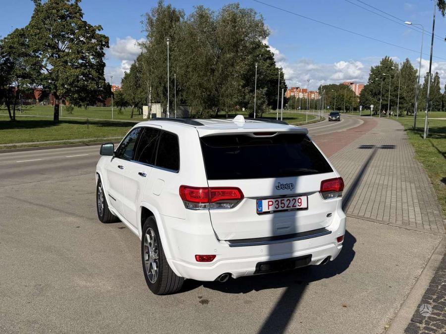 Balts Jeep Grand Cherokee 2019 Klaipėda, ar dzinēja tilpumu 3.60 L un nobraukumu 185 tūkst. km par 18900 €, foto 11 vietnē AUTOMOTO.COM.LV