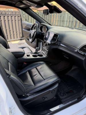 Balts Jeep Grand Cherokee 2019 Klaipėda, ar dzinēja tilpumu 3.60 L un nobraukumu 185 tūkst. km par 18900 €, foto 16 vietnē AUTOMOTO.COM.LV