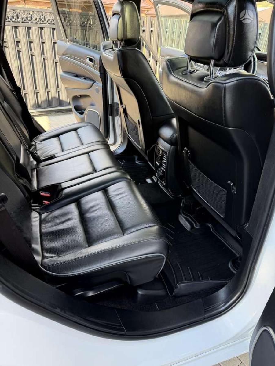 Balts Jeep Grand Cherokee 2019 Klaipėda, ar dzinēja tilpumu 3.60 L un nobraukumu 185 tūkst. km par 18900 €, foto 22 vietnē AUTOMOTO.COM.LV