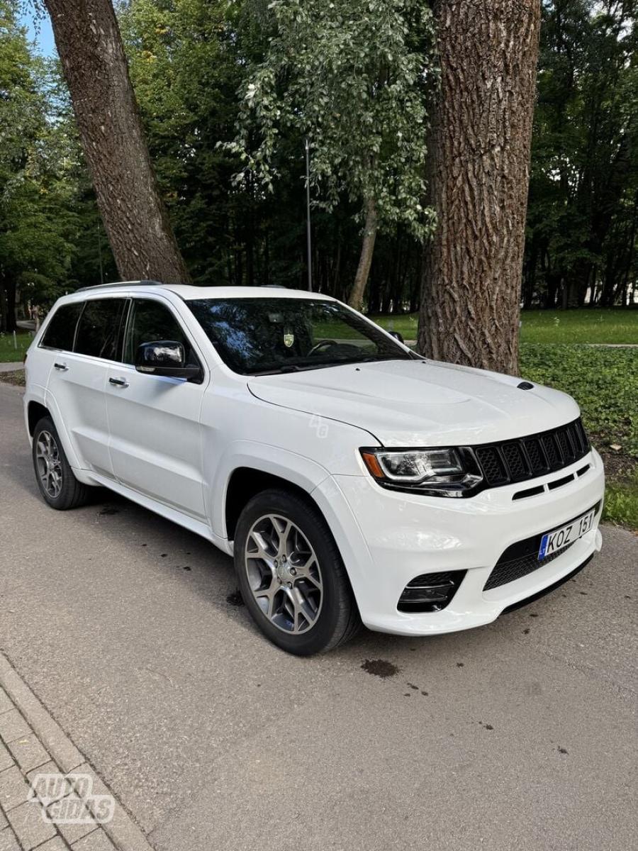 Balts Jeep Grand Cherokee 2019 Klaipėda, ar dzinēja tilpumu 3.60 L un nobraukumu 116 tūkst. km par 21999 €, foto 4 vietnē AUTOMOTO.COM.LV