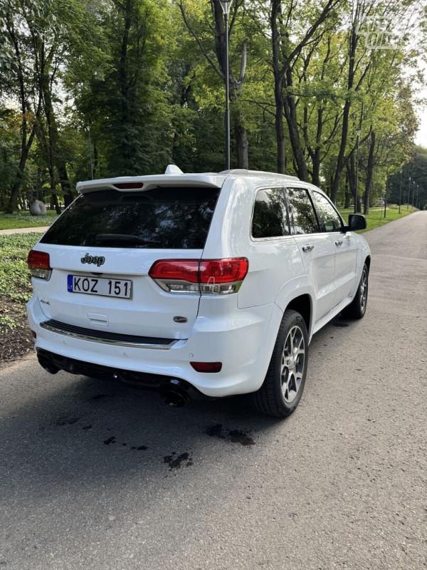 White Jeep Grand Cherokee 2019 in Klaipeda, with an engine capacity of 3.60 L and mileage of 116 thousand km for 21999 €, photo 6 on AUTOMOTO.COM.LV