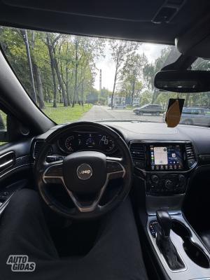 Balts Jeep Grand Cherokee 2019 Klaipėda, ar dzinēja tilpumu 3.60 L un nobraukumu 116 tūkst. km par 21999 €, foto 9 vietnē AUTOMOTO.COM.LV