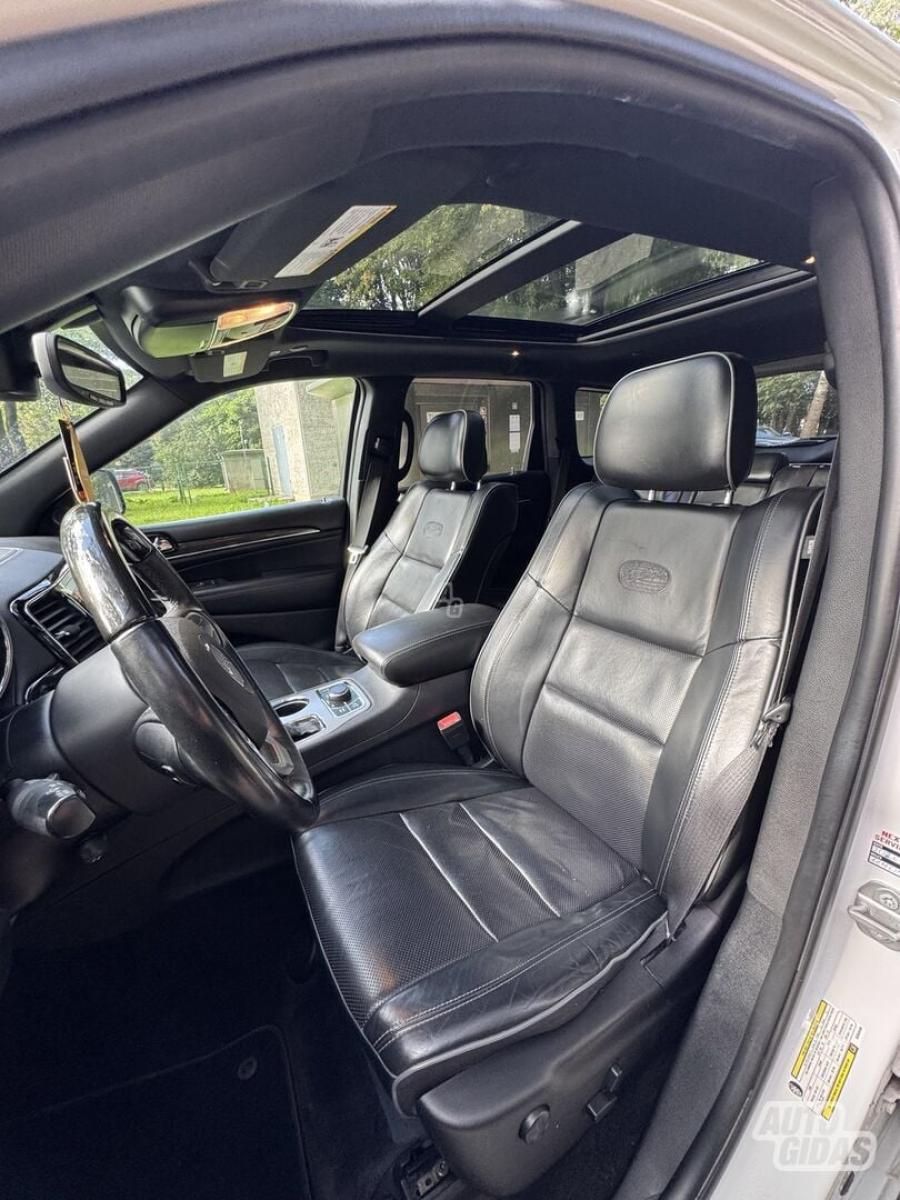 Balts Jeep Grand Cherokee 2019 Klaipėda, ar dzinēja tilpumu 3.60 L un nobraukumu 116 tūkst. km par 21999 €, foto 10 vietnē AUTOMOTO.COM.LV