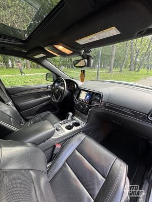 Balts Jeep Grand Cherokee 2019 Klaipėda, ar dzinēja tilpumu 3.60 L un nobraukumu 116 tūkst. km par 21999 €, foto 12 vietnē AUTOMOTO.COM.LV