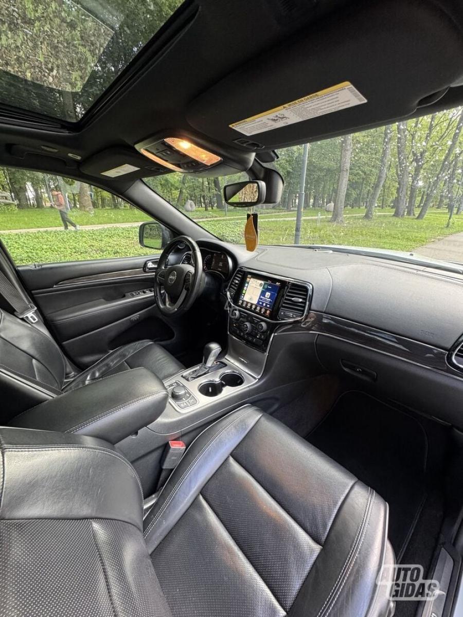 Balts Jeep Grand Cherokee 2019 Klaipėda, ar dzinēja tilpumu 3.60 L un nobraukumu 116 tūkst. km par 21999 €, foto 12 vietnē AUTOMOTO.COM.LV
