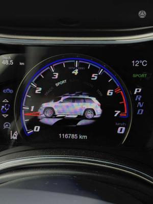 White Jeep Grand Cherokee 2019 in Mazeikiai, with an engine capacity of 6.42 L and mileage of 121 thousand km for 39900 €, photo 26 on AUTOMOTO.COM.LV