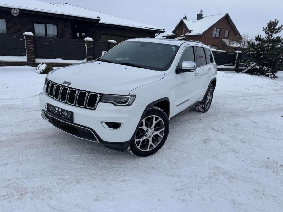 Balts Jeep Grand Cherokee 2020 Klaipėda, ar dzinēja tilpumu 3.60 L un nobraukumu 132 tūkst. km par 19900 €, foto 4 vietnē AUTOMOTO.COM.LV