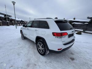 Balts Jeep Grand Cherokee 2020 Klaipėda, ar dzinēja tilpumu 3.60 L un nobraukumu 132 tūkst. km par 19900 €, foto 10 vietnē AUTOMOTO.COM.LV