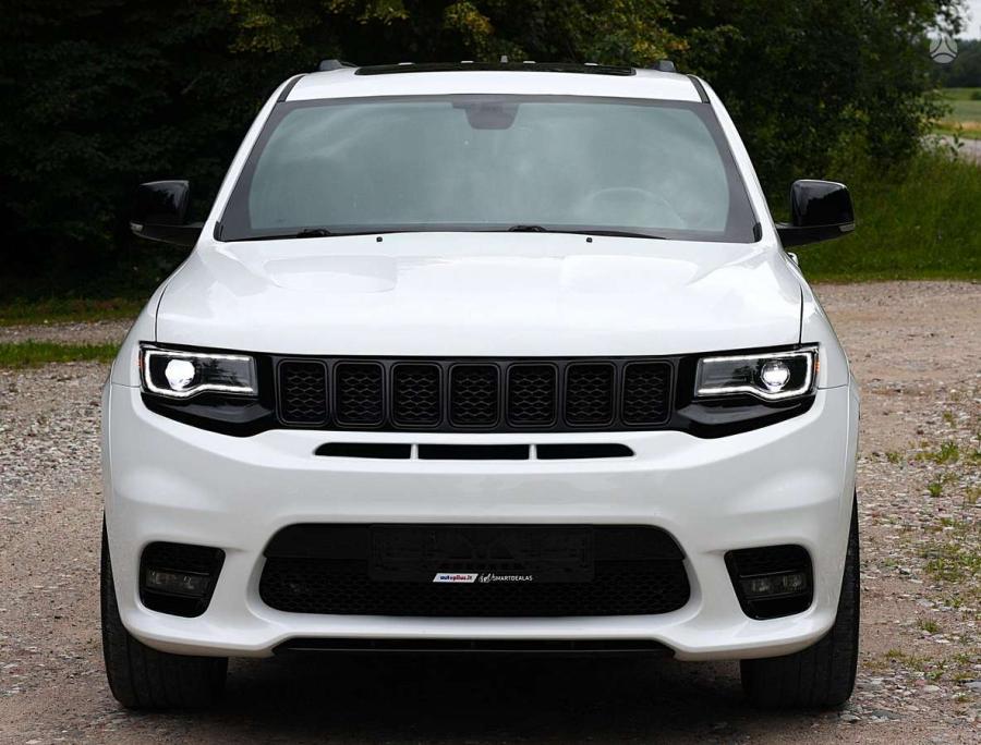 Balts Jeep Grand Cherokee 2020 Kretinga, ar dzinēja tilpumu 3.60 L un nobraukumu 86 tūkst. km par 22999 €, foto 5 vietnē AUTOMOTO.COM.LV