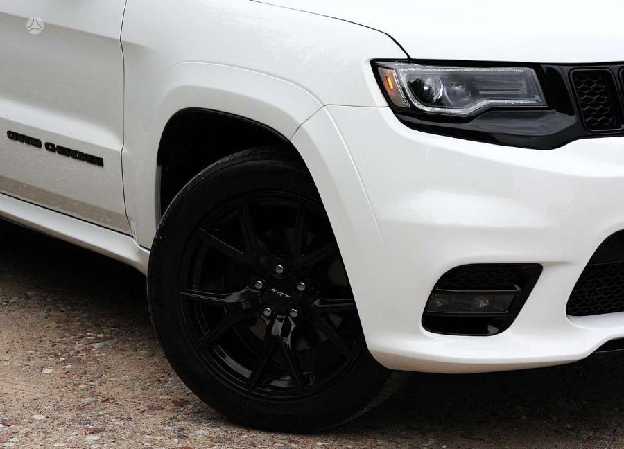 Balts Jeep Grand Cherokee 2020 Kretinga, ar dzinēja tilpumu 3.60 L un nobraukumu 86 tūkst. km par 22999 €, foto 10 vietnē AUTOMOTO.COM.LV