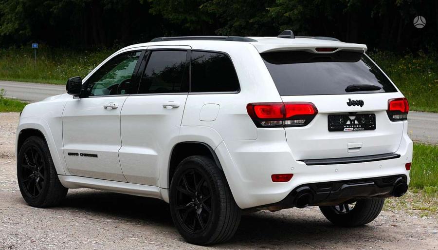 Balts Jeep Grand Cherokee 2020 Kretinga, ar dzinēja tilpumu 3.60 L un nobraukumu 86 tūkst. km par 22999 €, foto 15 vietnē AUTOMOTO.COM.LV