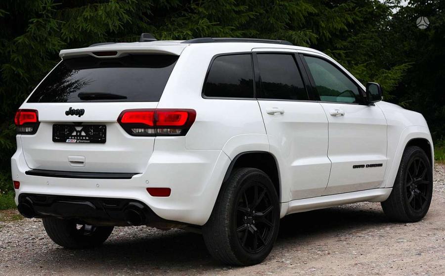 Balts Jeep Grand Cherokee 2020 Kretinga, ar dzinēja tilpumu 3.60 L un nobraukumu 86 tūkst. km par 22999 €, foto 20 vietnē AUTOMOTO.COM.LV