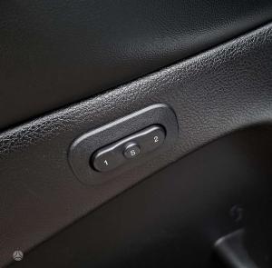 Balts Jeep Grand Cherokee 2020 Kretinga, ar dzinēja tilpumu 3.60 L un nobraukumu 86 tūkst. km par 22999 €, foto 30 vietnē AUTOMOTO.COM.LV