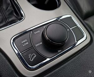 Balts Jeep Grand Cherokee 2020 Kretinga, ar dzinēja tilpumu 3.60 L un nobraukumu 86 tūkst. km par 22999 €, foto 32 vietnē AUTOMOTO.COM.LV