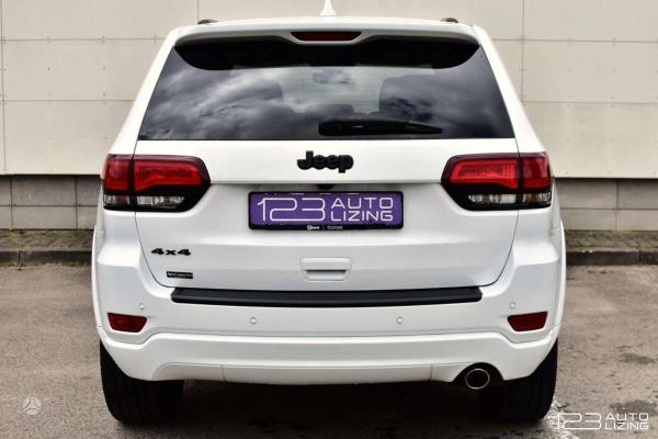 Balts Jeep Grand Cherokee 2020 Kretinga, ar dzinēja tilpumu 3.60 L un nobraukumu 93 tūkst. km par 19500 €, foto 9 vietnē AUTOMOTO.COM.LV