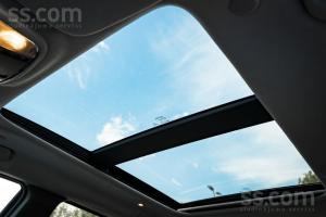 Balts Jeep Grand Cherokee 2020 Rīga, ar dzinēja tilpumu 3.00 L un nobraukumu 147 tūkst. km par 22500 €, foto 17 vietnē AUTOMOTO.COM.LV