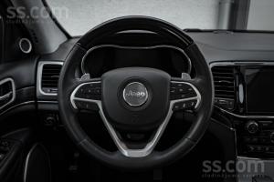 Balts Jeep Grand Cherokee 2020 Rīga, ar dzinēja tilpumu 3.00 L un nobraukumu 147 tūkst. km par 22500 €, foto 21 vietnē AUTOMOTO.COM.LV