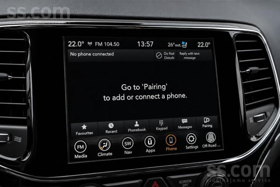 Balts Jeep Grand Cherokee 2020 Rīga, ar dzinēja tilpumu 3.00 L un nobraukumu 147 tūkst. km par 22500 €, foto 28 vietnē AUTOMOTO.COM.LV