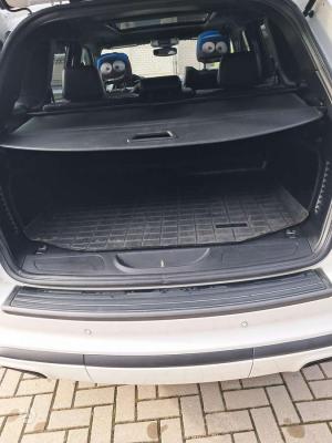 White Jeep Grand Cherokee 2020 in Plunge, with an engine capacity of 3.60 L and mileage of 163 thousand km for 24300 €, photo 15 on AUTOMOTO.COM.LV