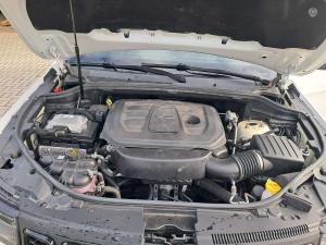 White Jeep Grand Cherokee 2020 in Plunge, with an engine capacity of 3.60 L and mileage of 163 thousand km for 24300 €, photo 19 on AUTOMOTO.COM.LV