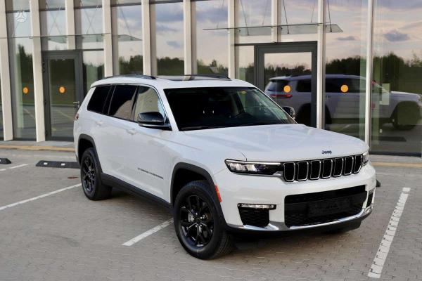 Balts Jeep Grand Cherokee 2021 Viļņa, ar dzinēja tilpumu 3.60 L un nobraukumu 55 tūkst. km par 28799 €, foto 1 vietnē AUTOMOTO.COM.LV