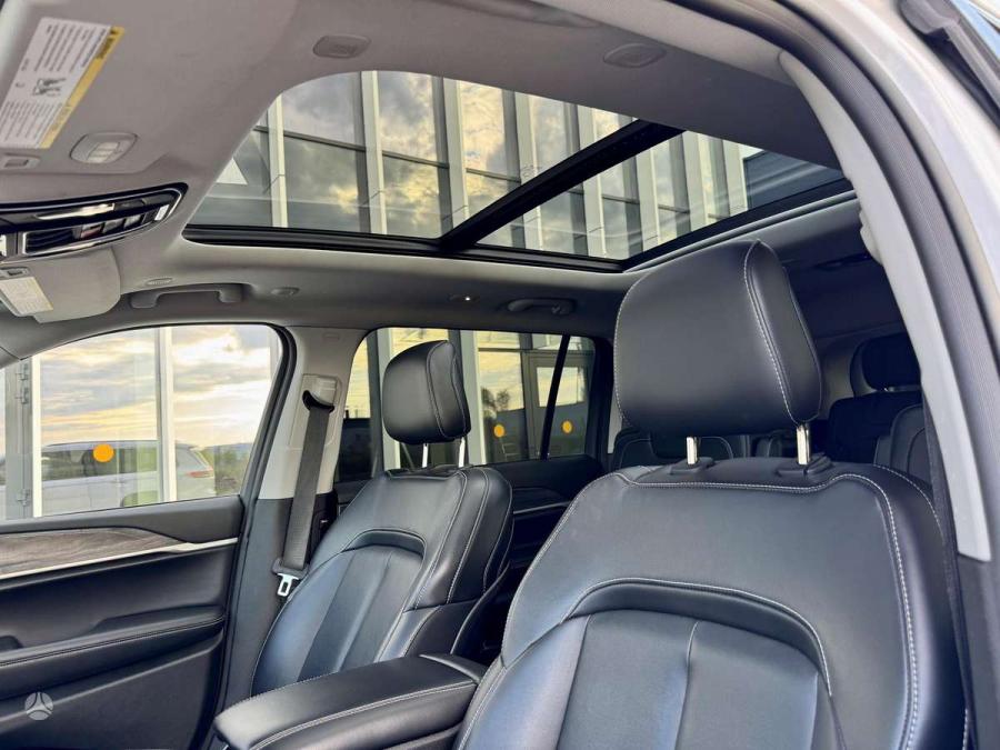 Balts Jeep Grand Cherokee 2021 Viļņa, ar dzinēja tilpumu 3.60 L un nobraukumu 55 tūkst. km par 28799 €, foto 15 vietnē AUTOMOTO.COM.LV