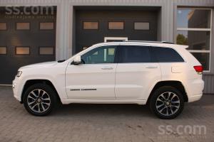 Balts Jeep Grand Cherokee 2021 Rīga, ar dzinēja tilpumu 3.00 L un nobraukumu 0 tūkst. km par 22950 €, foto 6 vietnē AUTOMOTO.COM.LV