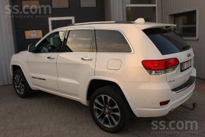 Balts Jeep Grand Cherokee 2021 Rīga, ar dzinēja tilpumu 3.00 L un nobraukumu 0 tūkst. km par 22950 €, foto 5 vietnē AUTOMOTO.COM.LV